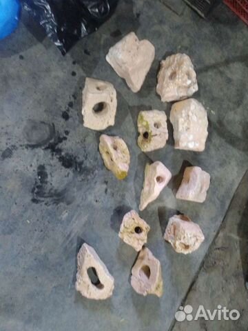 Камни и кораллы в аквариум