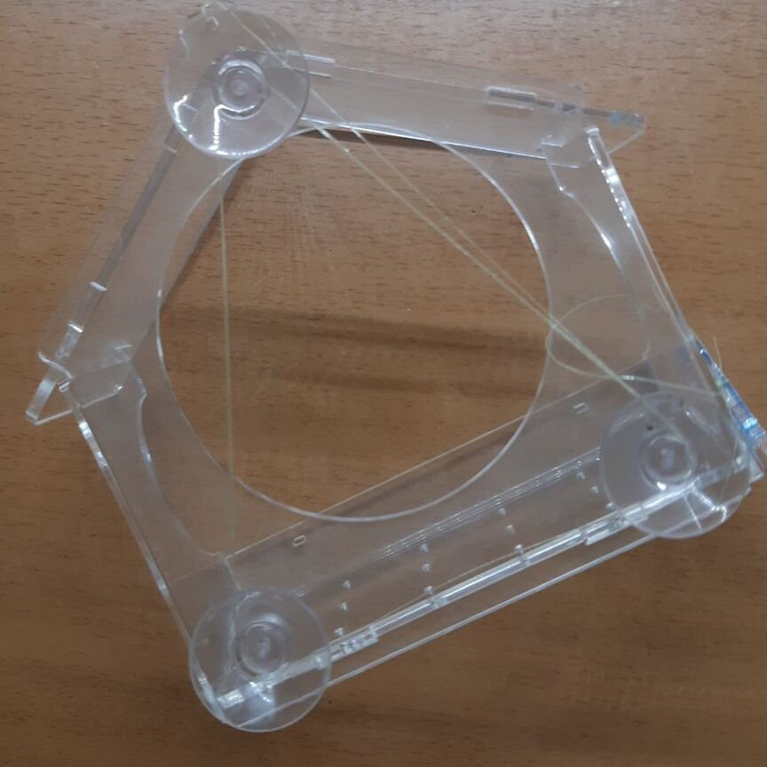 Кормушка для птиц уличная