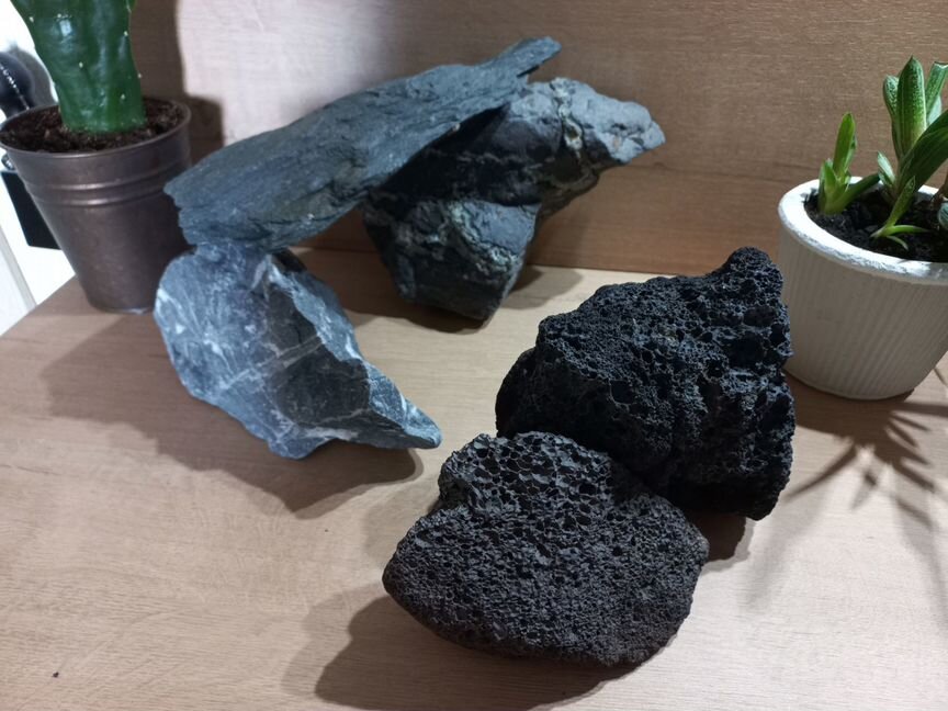 Камни и Лава-камни в аквариум