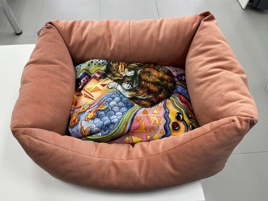 Лежанки для кошек/собак