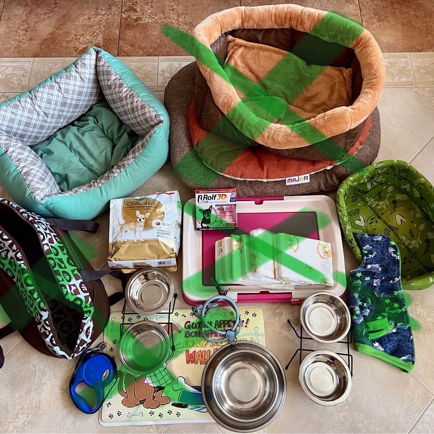 Лежак, миски для маленькой собаки