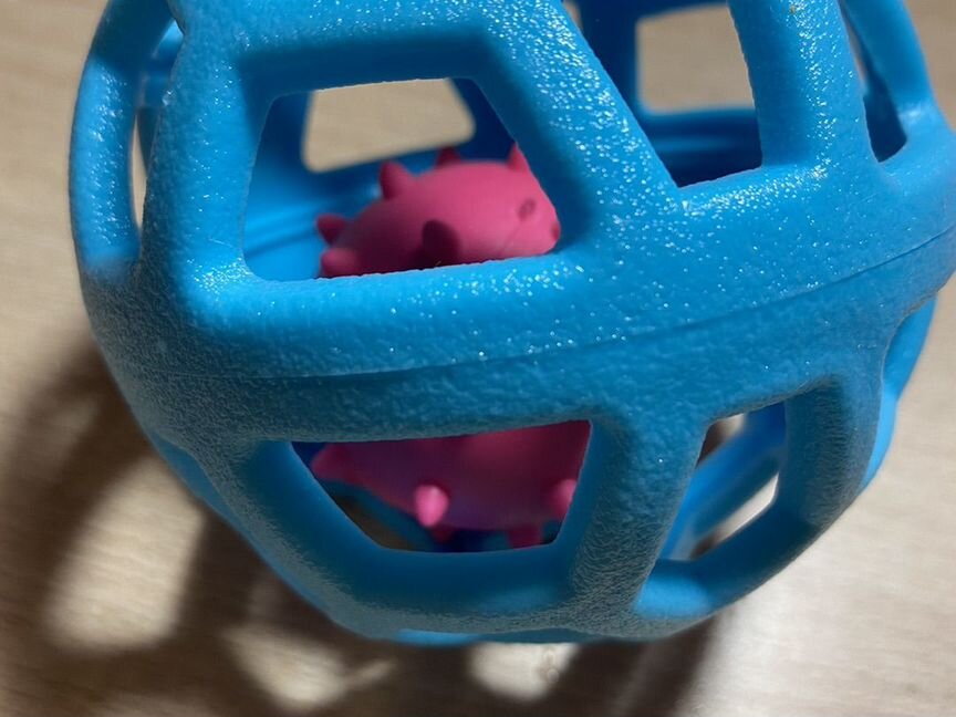 Игрушки для животных