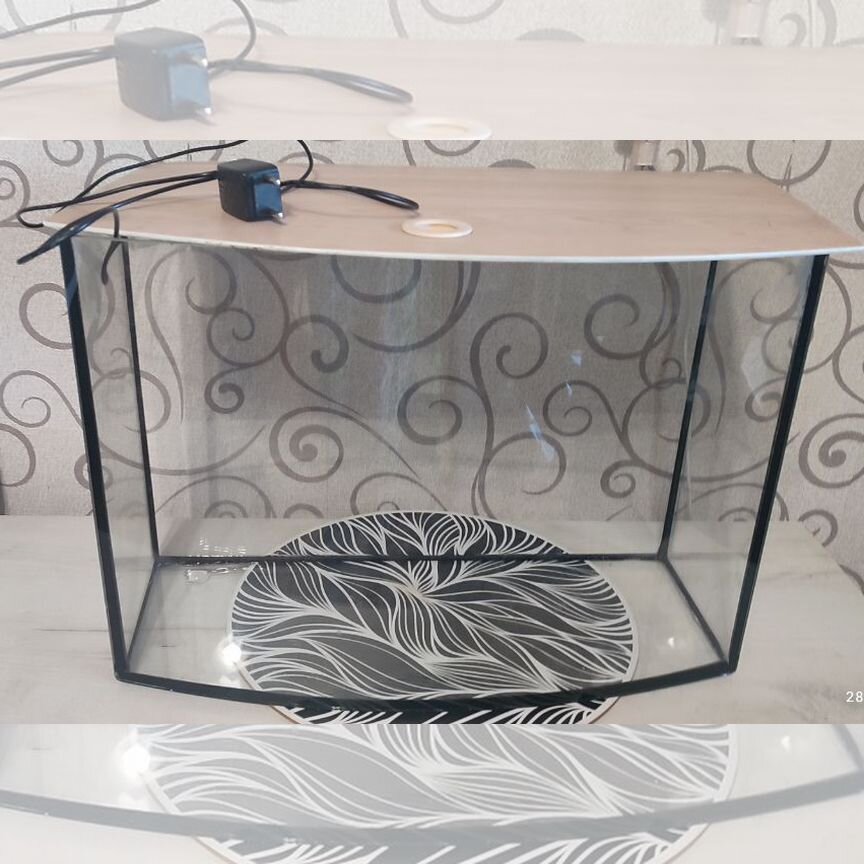 Два аквариума   аксессуары   подсветка и ракушки