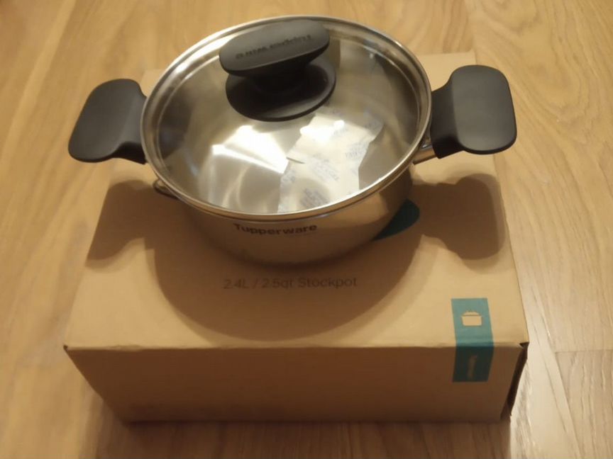 Кастрюля Юниверсал 4л Tupperware