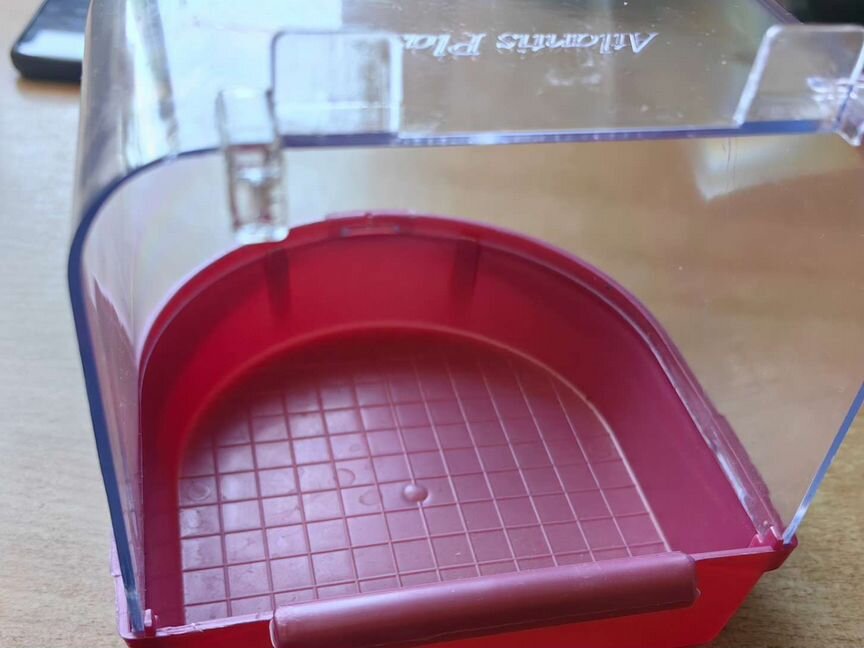 Купалка для попугая