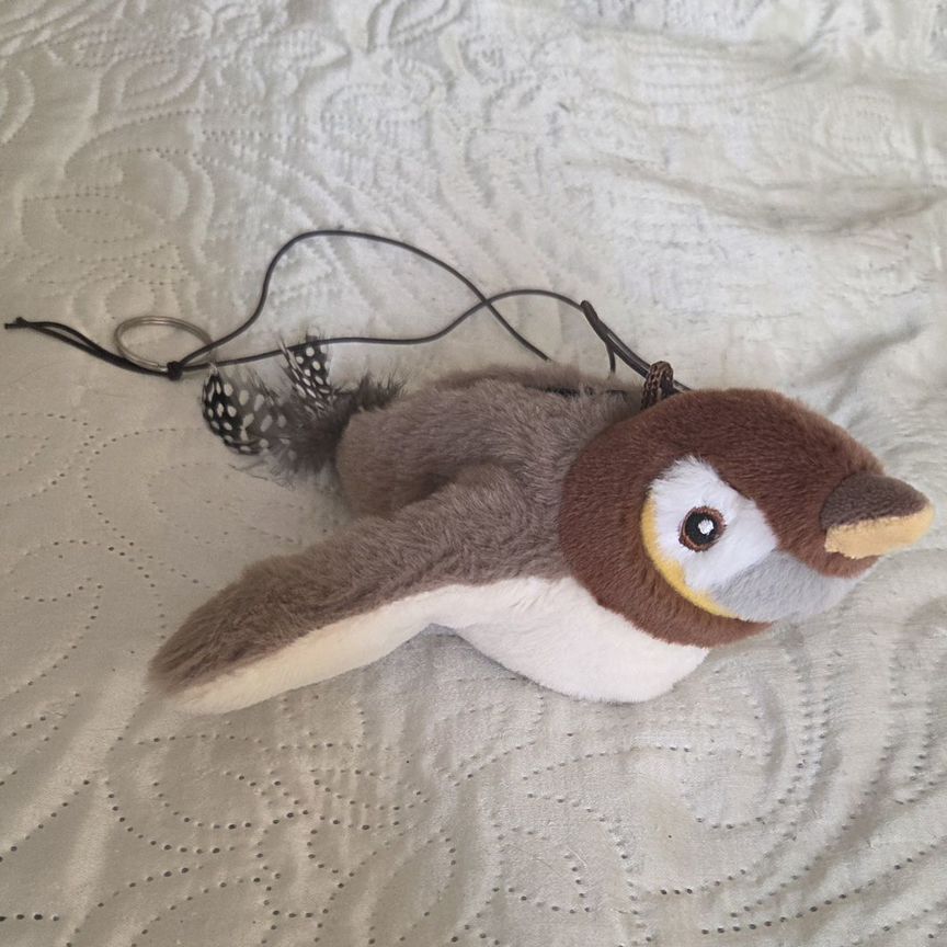 Летаюшая птичка для кошек