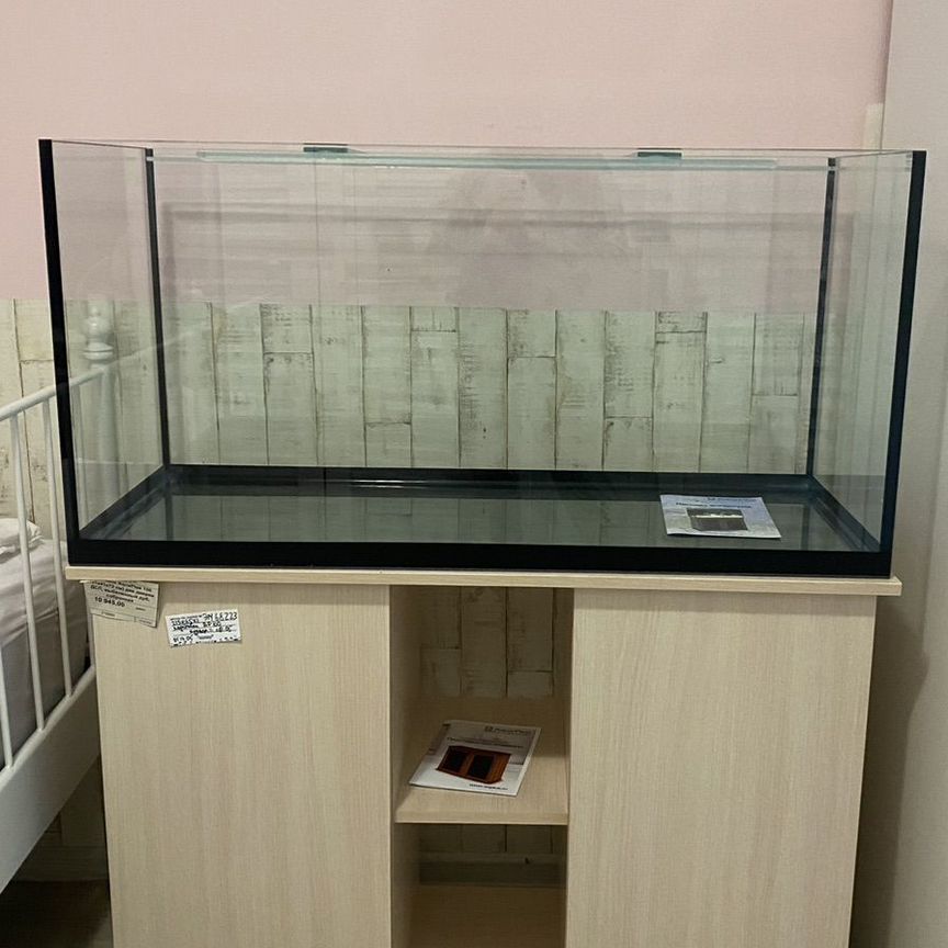 Аквариум 200 литров с тумбой и внешним фильтром