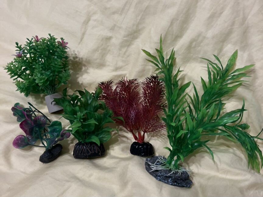 Искусственные растения для аквариума