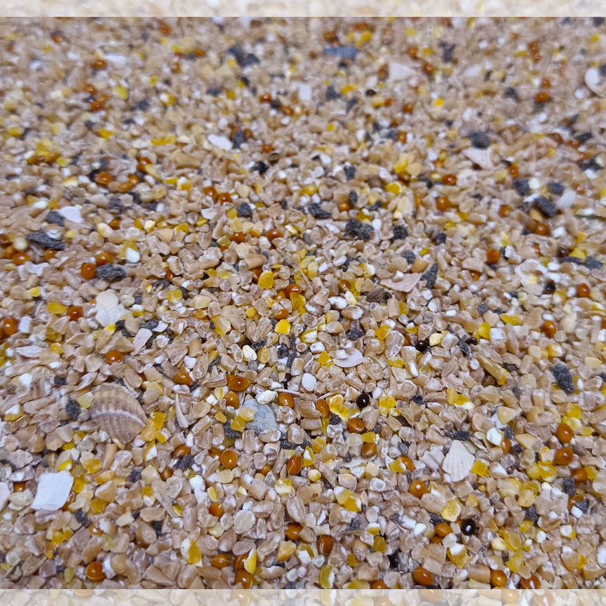 Смесь кормовая для кур несушек Омка