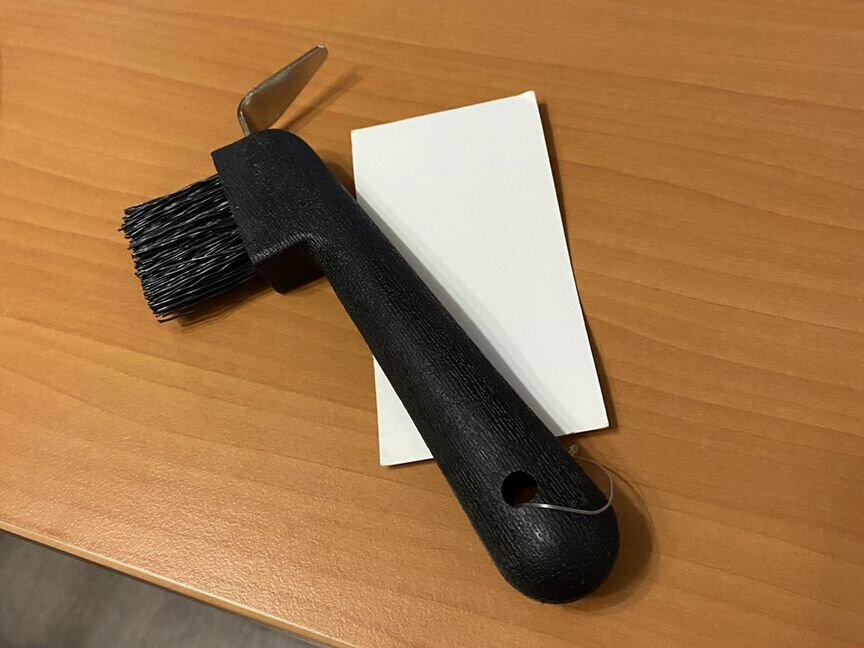 Крючок для копыт