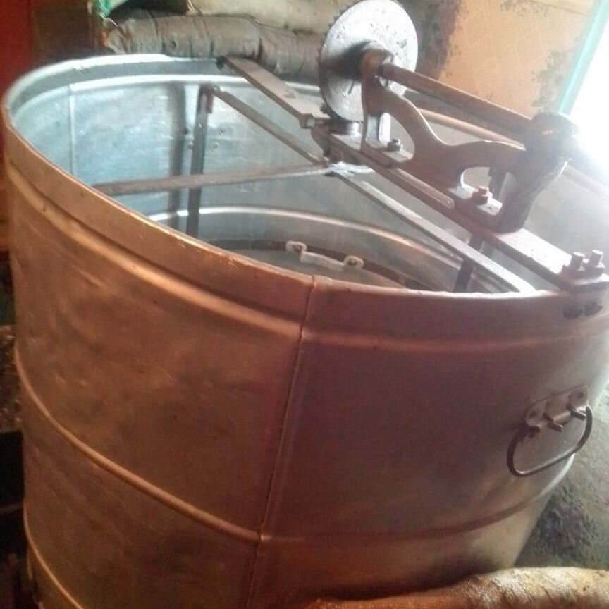 Медогонка и инвентарь