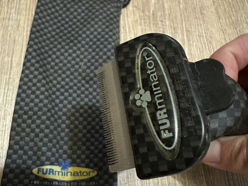 Щетка триммер для собак FURminator