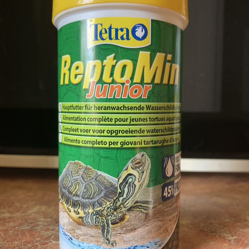 Корм для черепах ReptoMin Junior