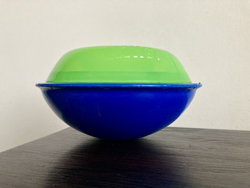 Миска для медленного кормления конг