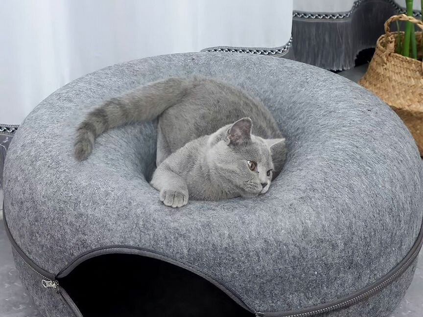 Лежанка для кошек