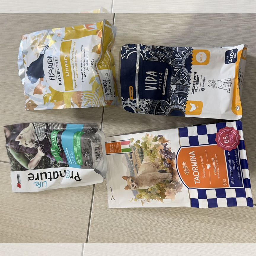 Продам остатки кошачьего кормов