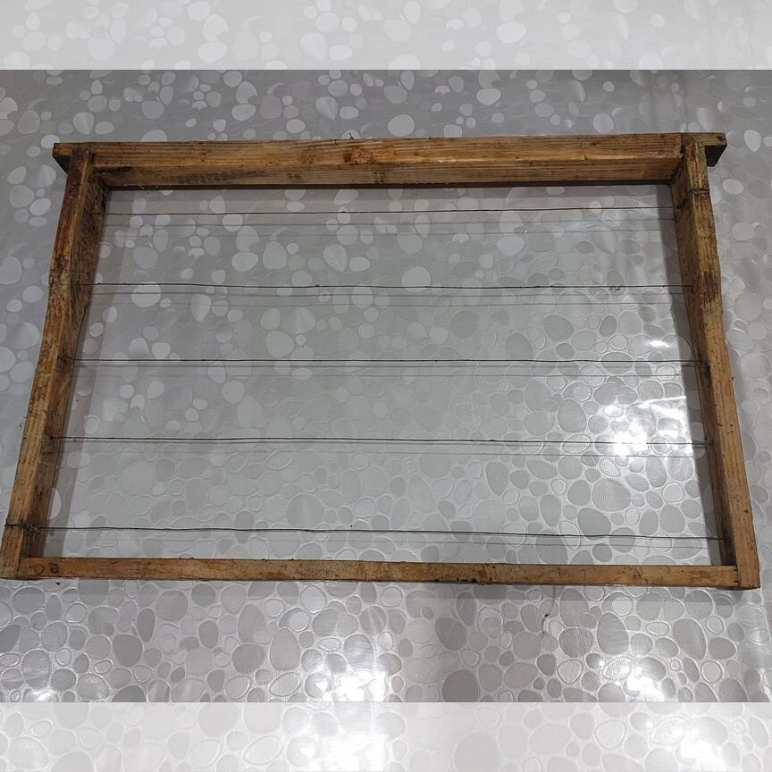 Рамка для пчёл Дадан