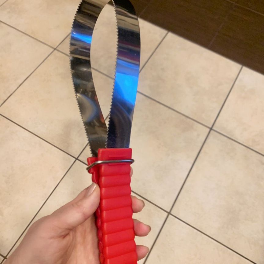 Скребница,чесалка для животных