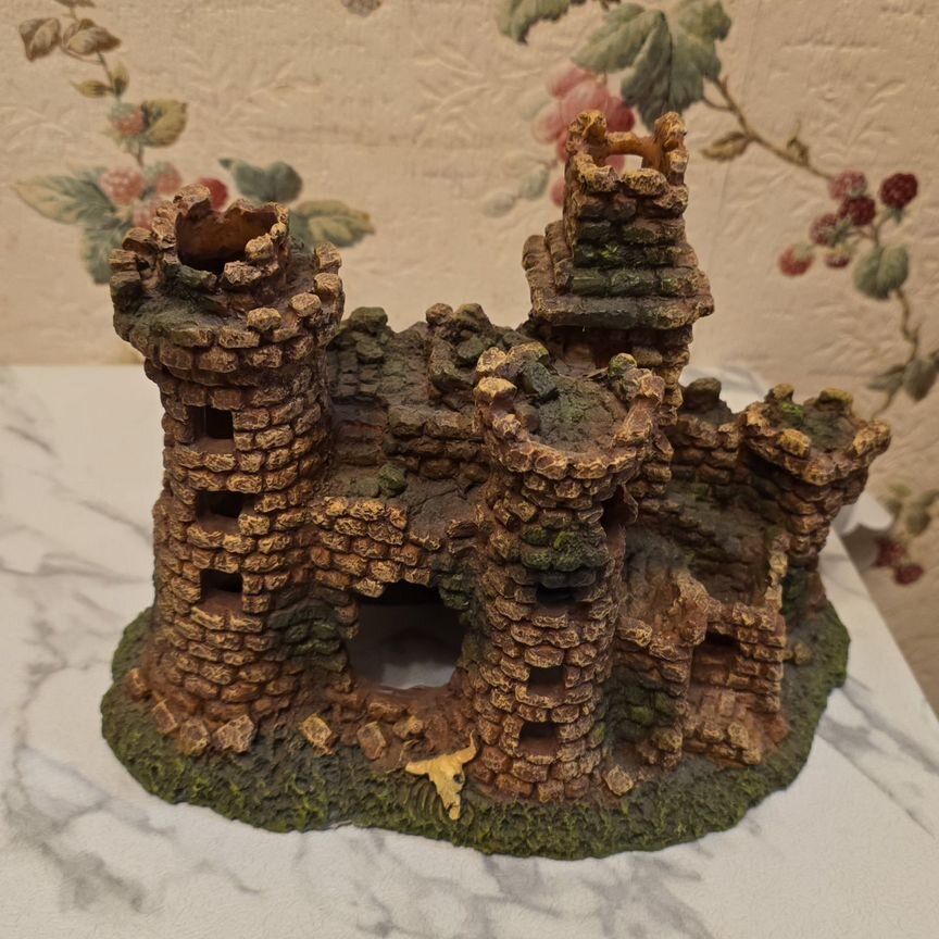 Домик для аквариума