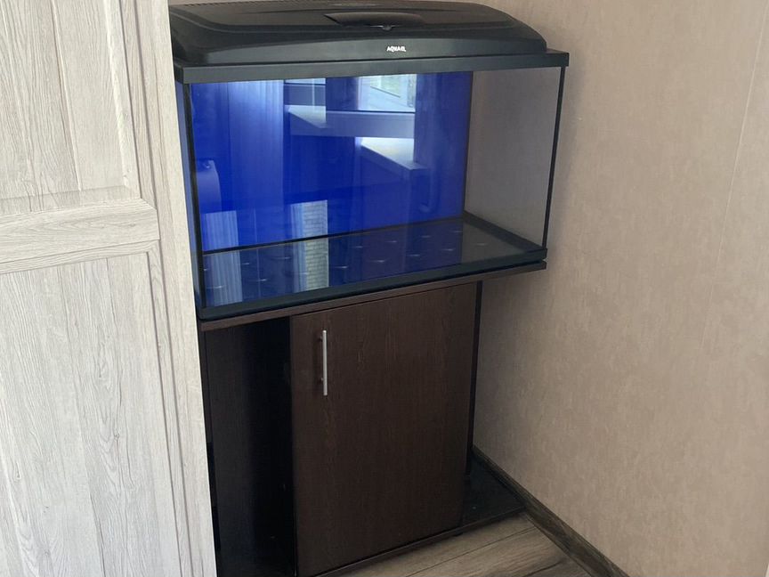 Аквариум с тумбой бу на 100 литров