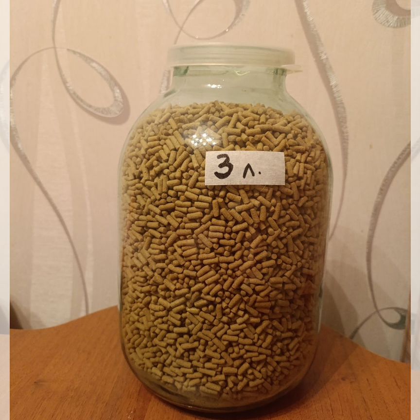 Корм для аквариумных рыб