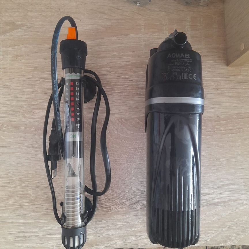 Фильтр и обогреватель для аквариума