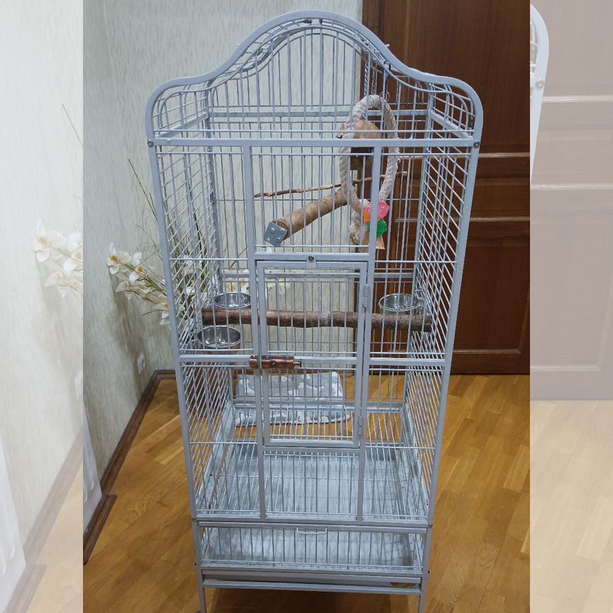 Клетка для средних и крупных попугаев
