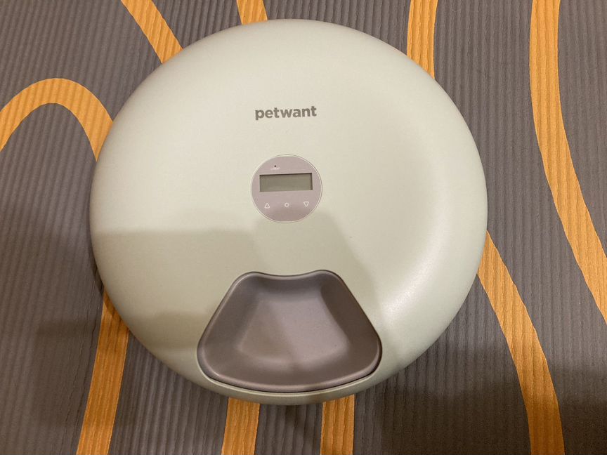 Petwant автокормушка