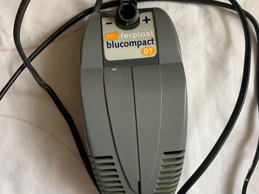 Внутренний фильтр для аквариума Bluecompact 01