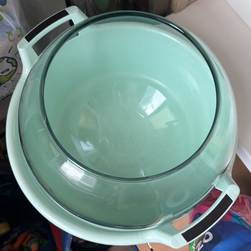 Аквариум круглый   грунт