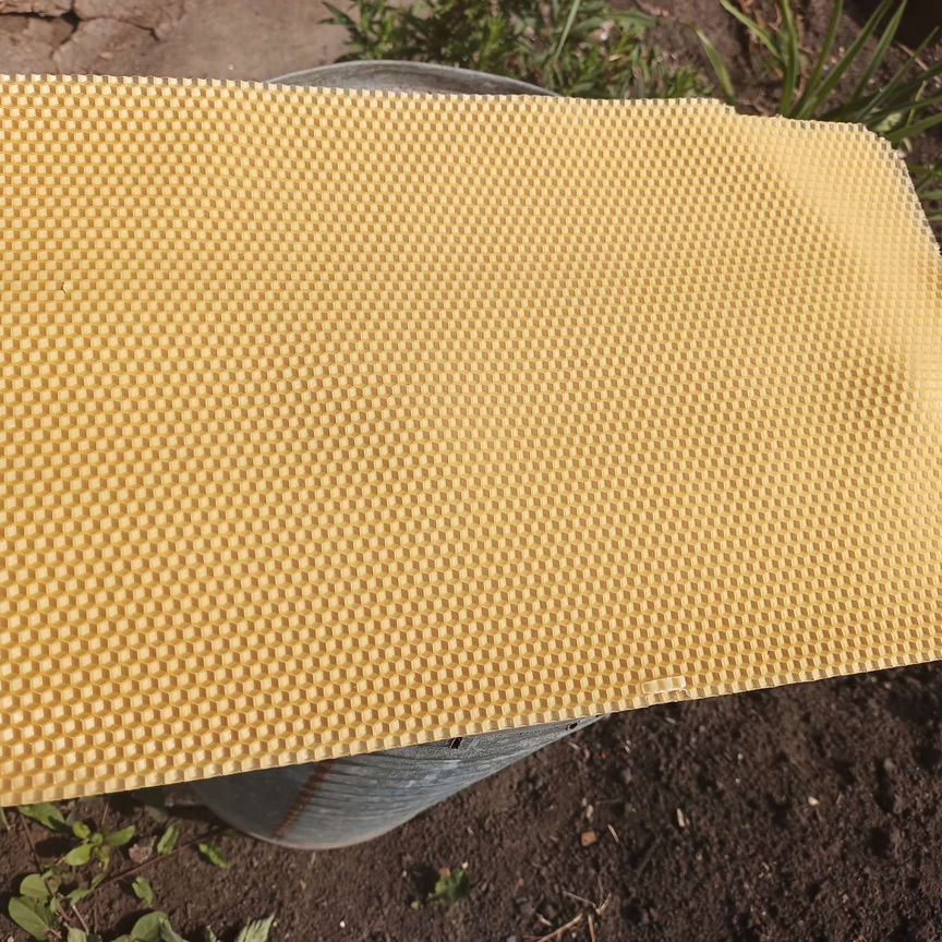 Вощина для пчел