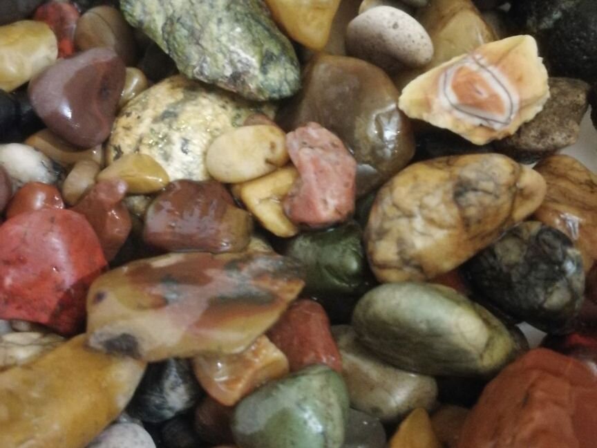 Галька речная для аквариума