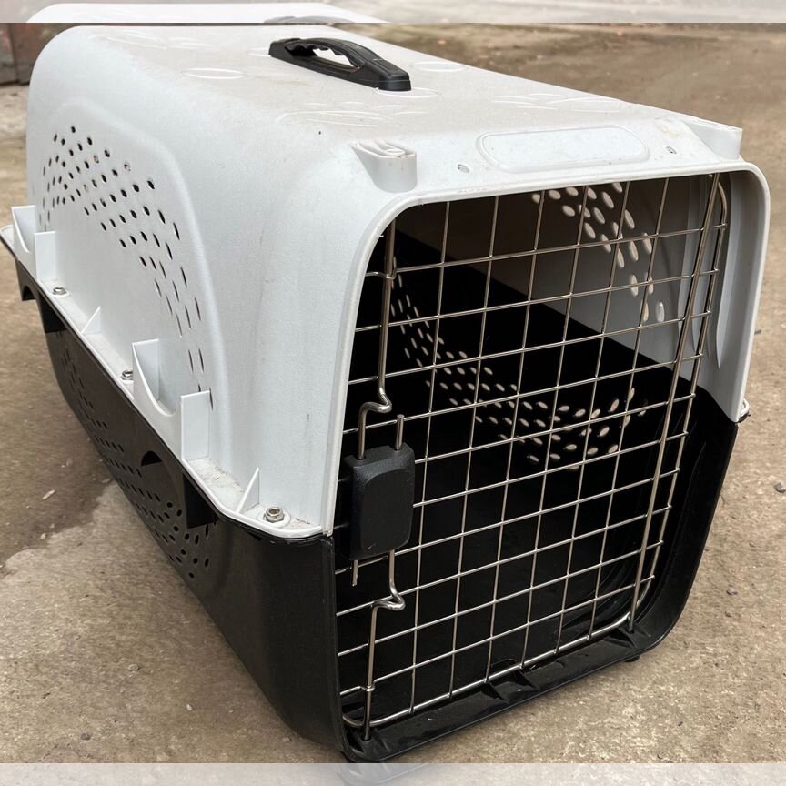 Переноска для кошек/собак