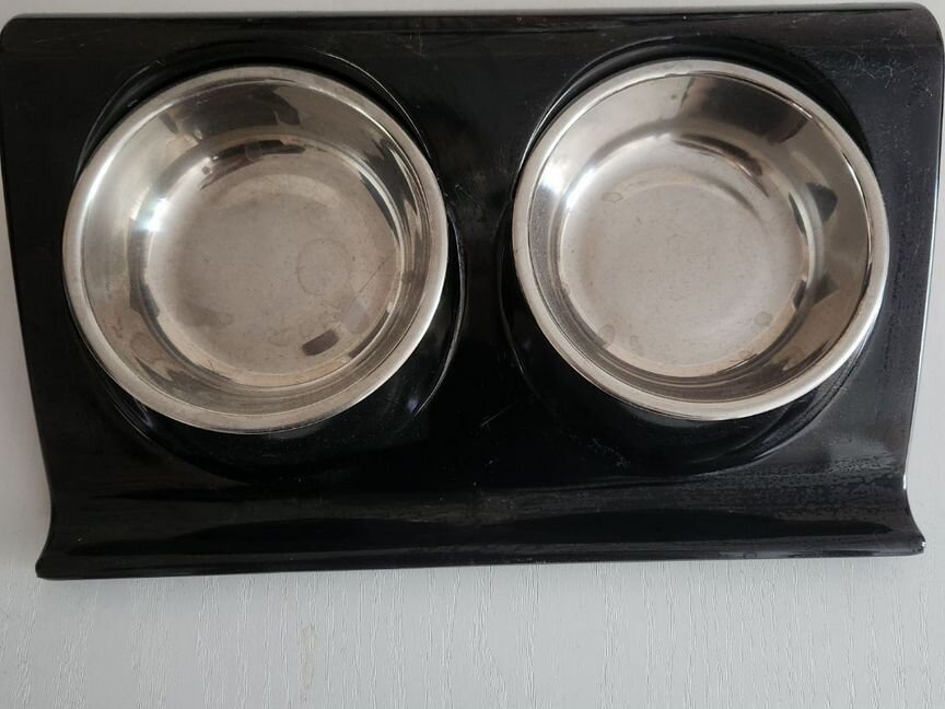 Миски для еды и воды на подставке