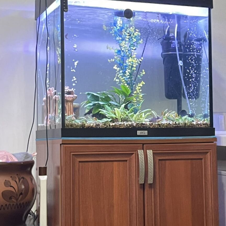 Продаю аквариум на 40л