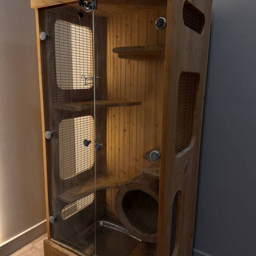 Клетка витрина для шиншиллы бу