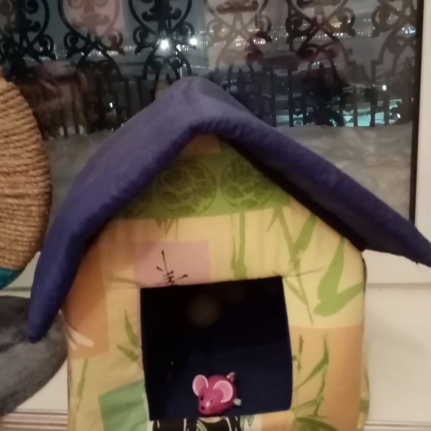 Домик для кошки