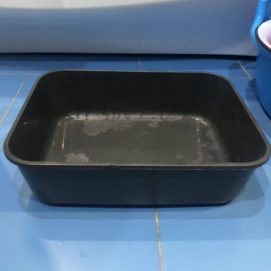 Лоток для кошек бу