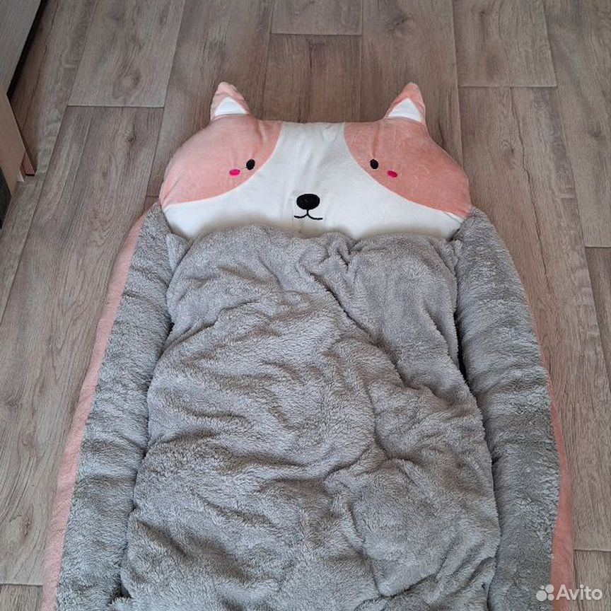 Лежак для средних и крупных собак