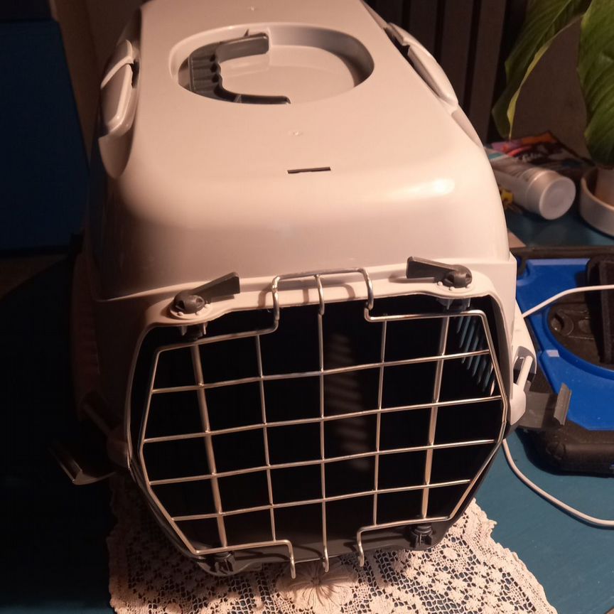 Переноска пластик кошка собачка