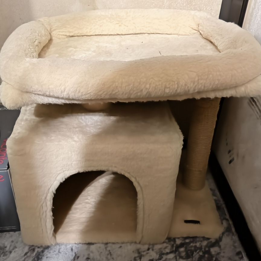 Домик лежанка для кошки