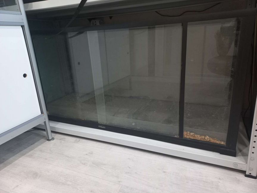 Террариум для змеи