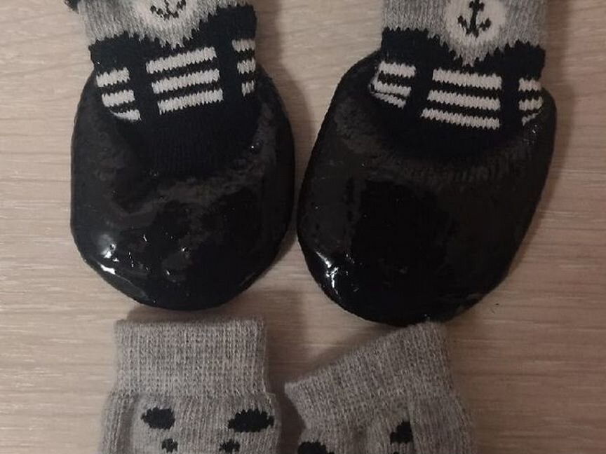 Носочки для прогулки для маленькой собачки.новые