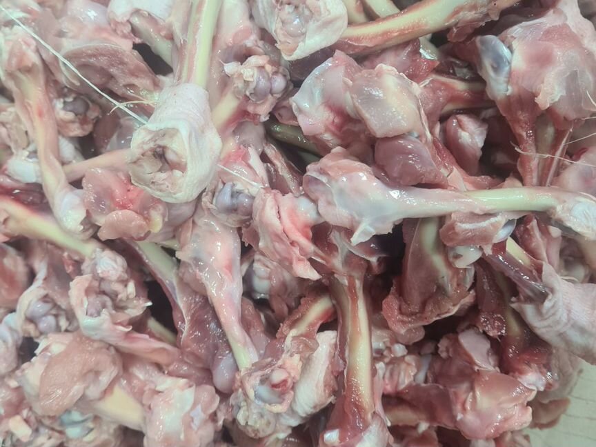 Кости куриные мясокостный фарш для собак