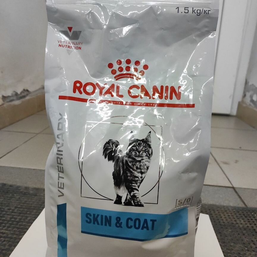 Корм для кошек Royal Canin Skin and Coat 1.5 кг