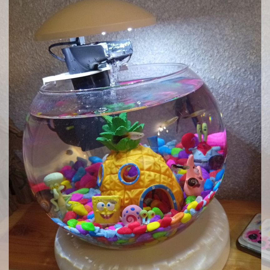 Продам аквариум с подсветкой