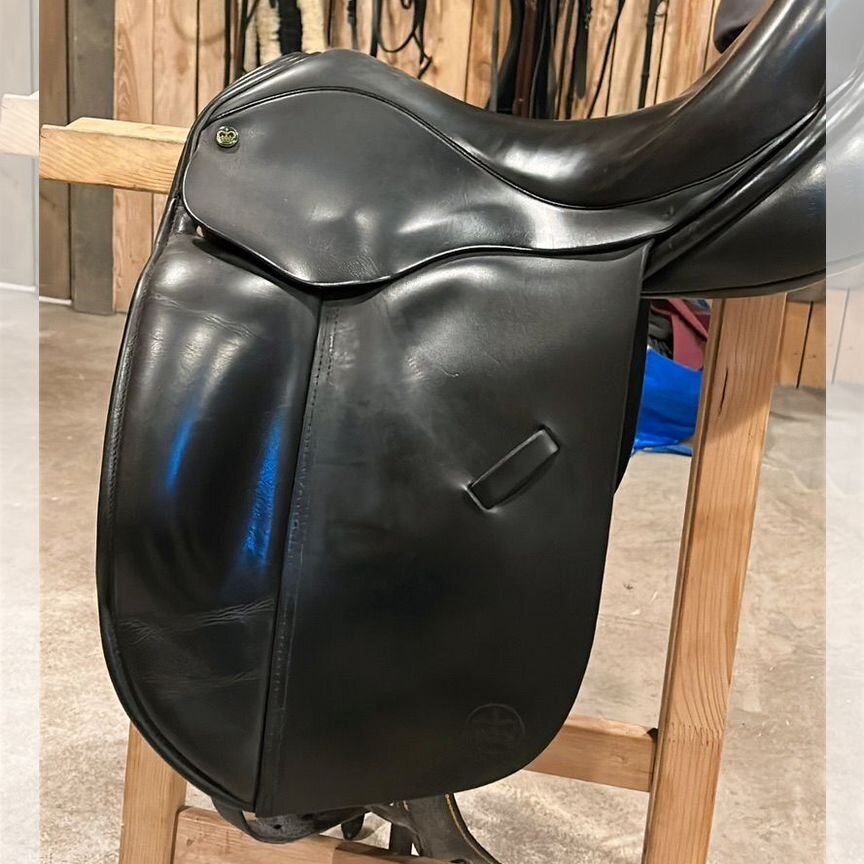 Седло выездковое ideal mw