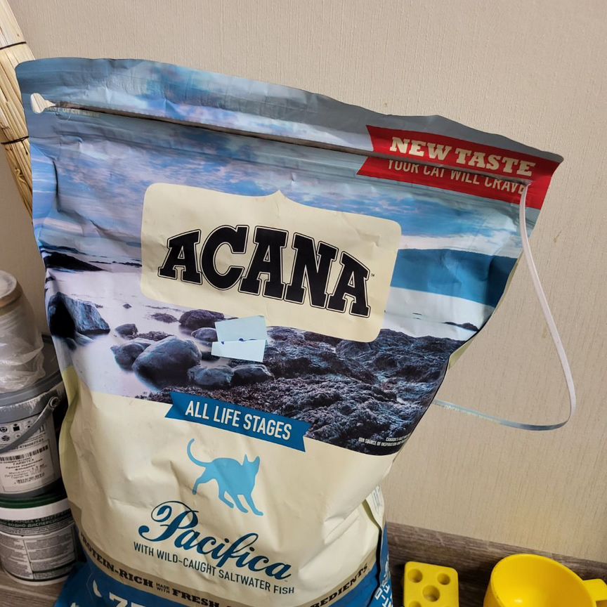 Корм сухой для кошек Acana 4,3 кг