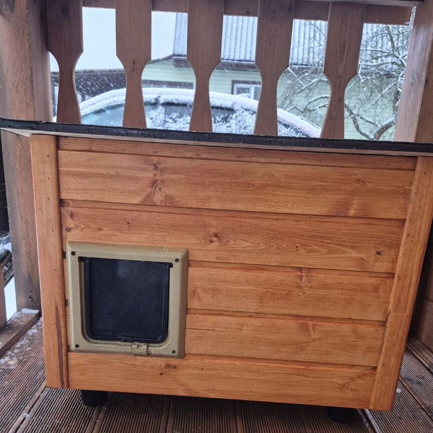 Утеплённый кошачий домик