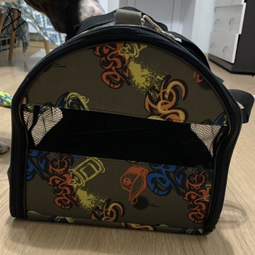 Переноска для собак в самолет